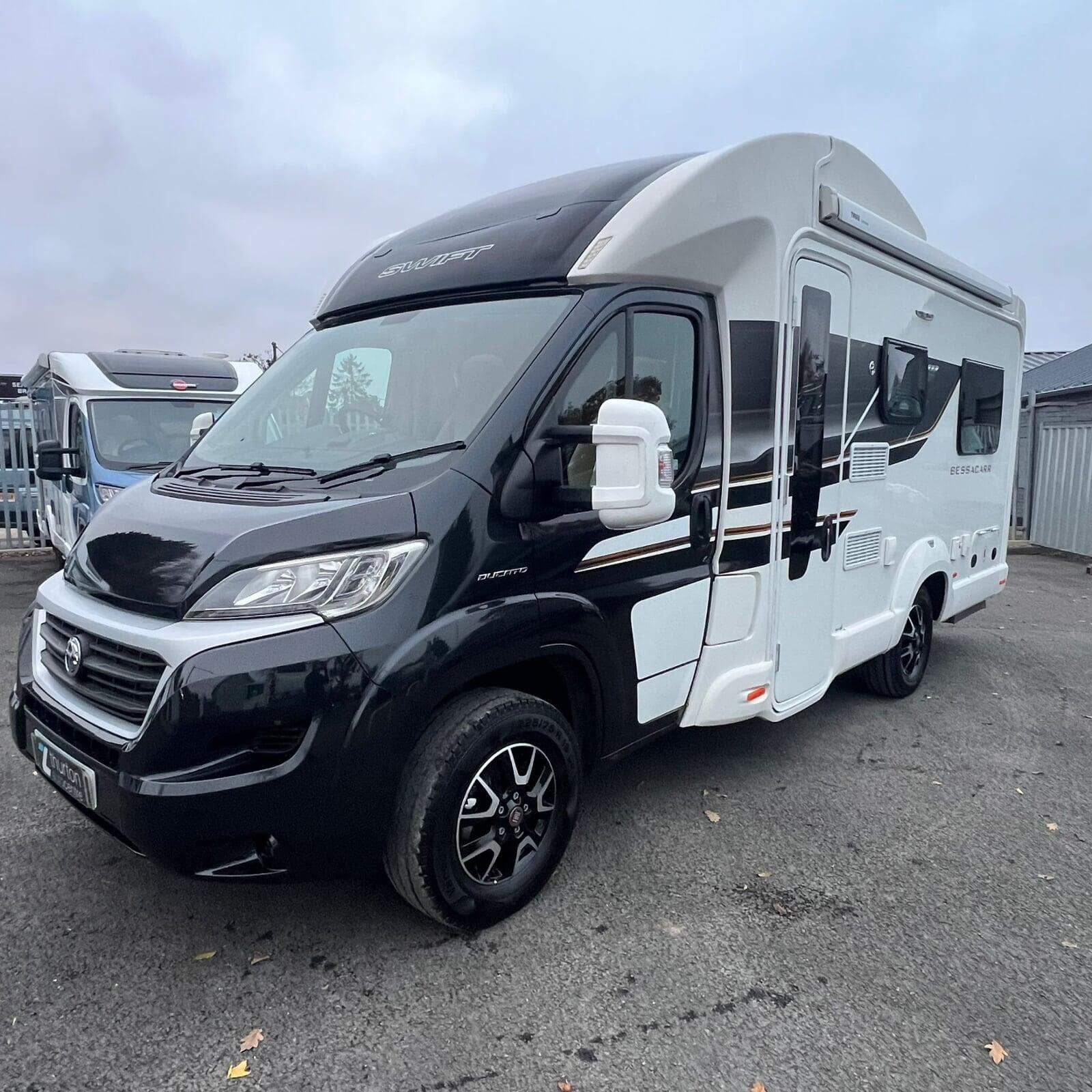 Motorhomes and Campers For Sale